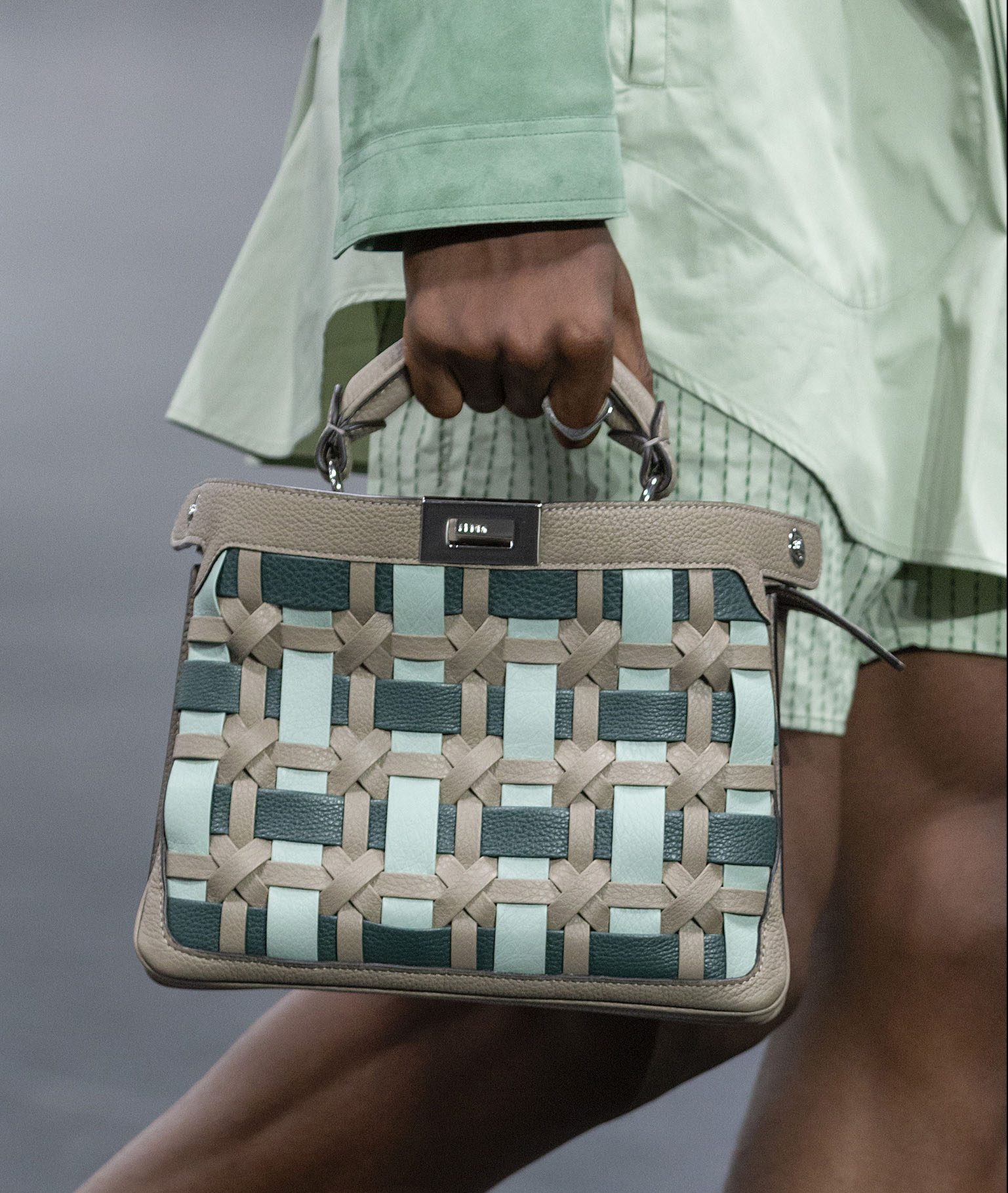 El legado Fendi innova en la ropa de hombre | Revista 192 | Fashion